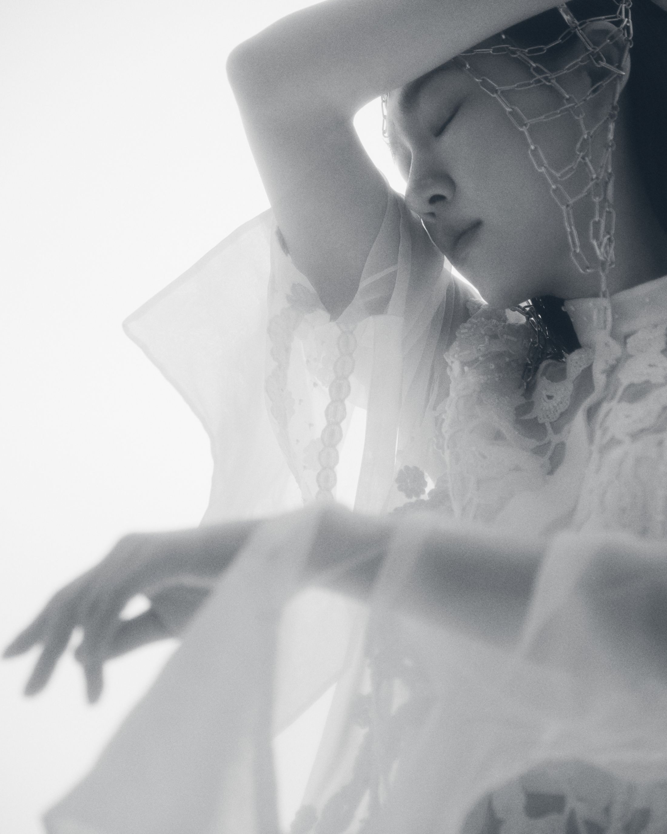 Schauspielerin & Tänzerin Han Yeri • ICON Magazine